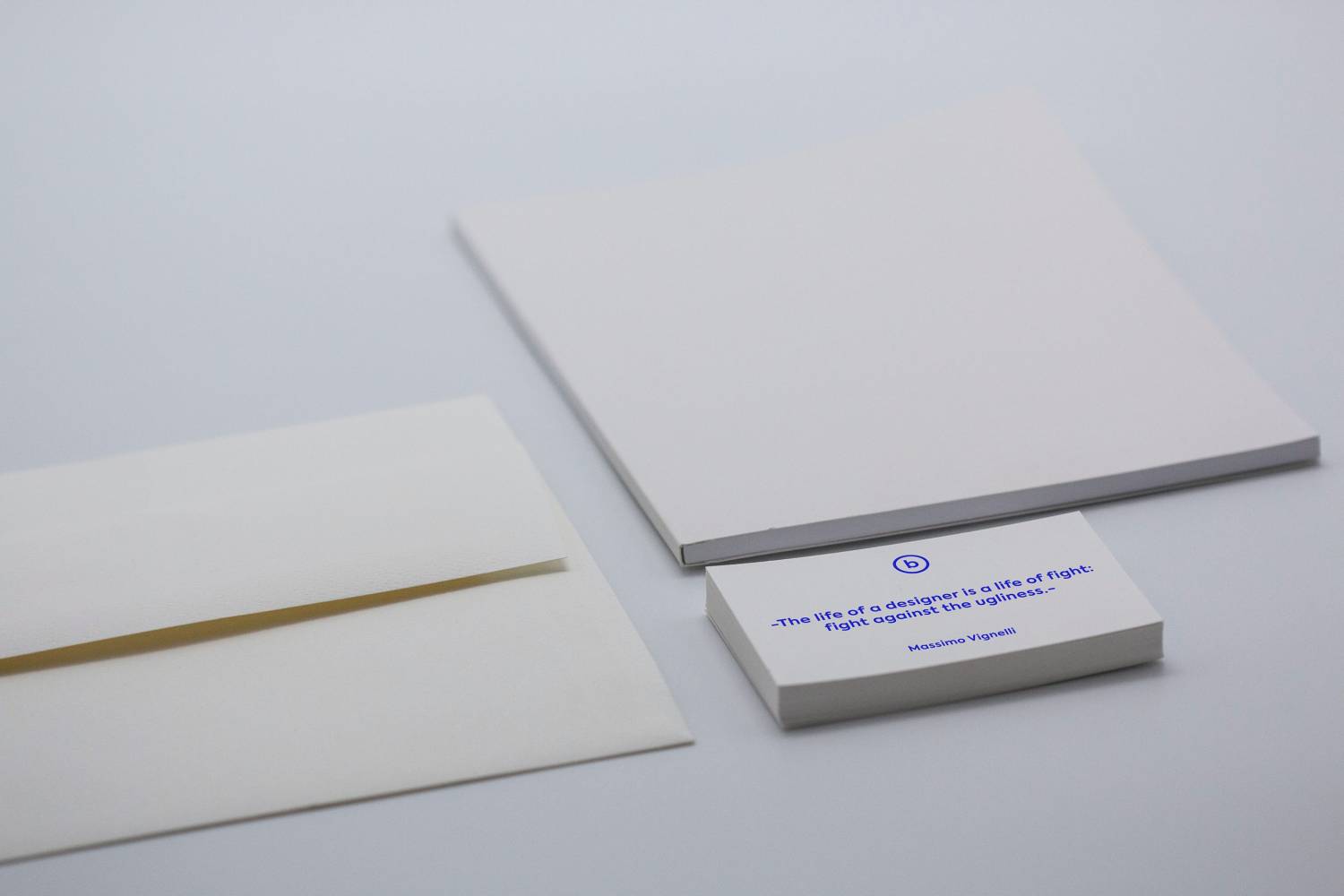 Center Gallery Full Layout - Uncode